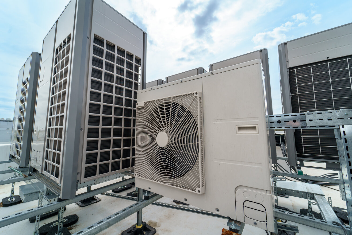 Upgrade Your AC: High-Efficiency VRF/VRV Systems | 2025